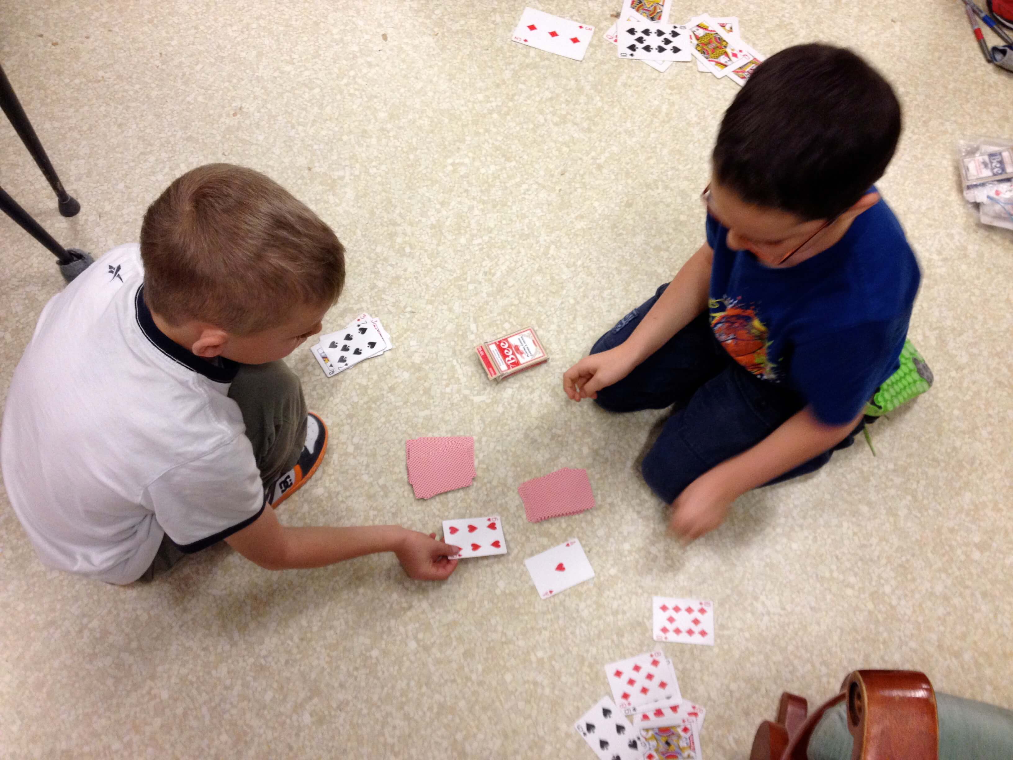 Play Addition War - Habyts